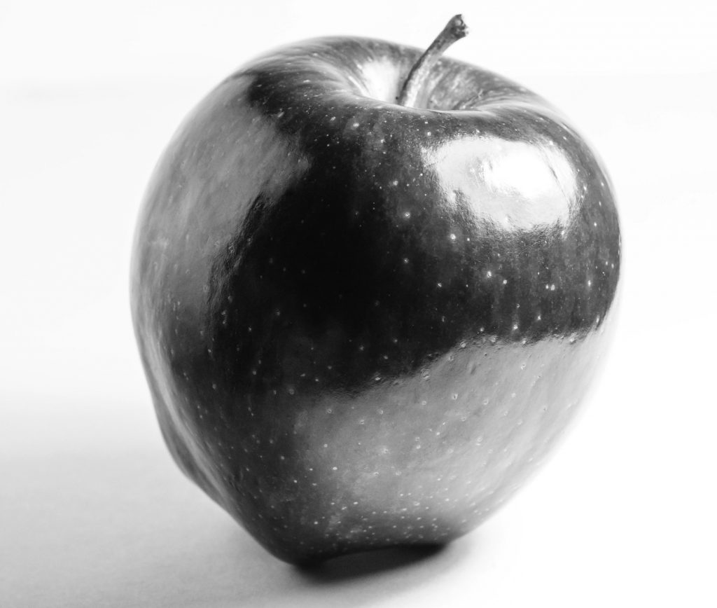 APPLE DRAWING: Draw an apple with a pencil [Video]